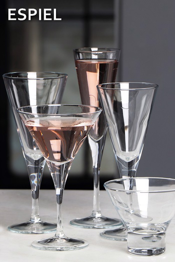 V-LINE MARTINI GLASS 250CC 10.9x17.7EK P/264